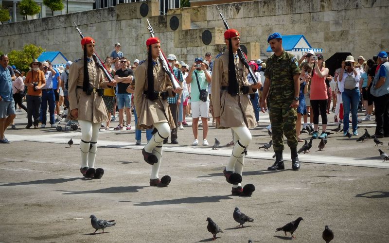 Προεδρική Φρουρά: Ο Έλληνας εύζωνας έχει ιστορία 152 χρόνων – News.gr
