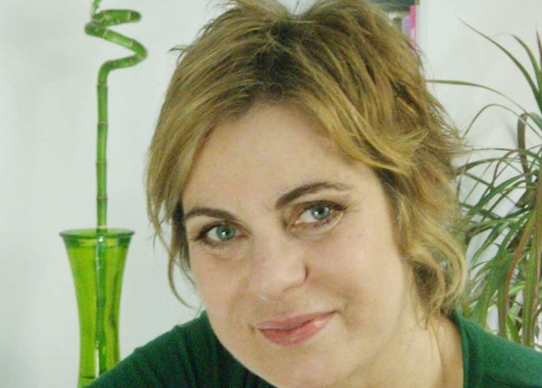 Αφιέρωσαν παράσταση στην Επίδαυρο στην Χρύσα Σπηλιώτη – News.gr