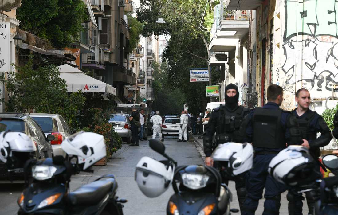 Μεγάλη αστυνομική επιχείρηση στα Εξάρχεια: Φωτογραφίες από την εκκένωση ...