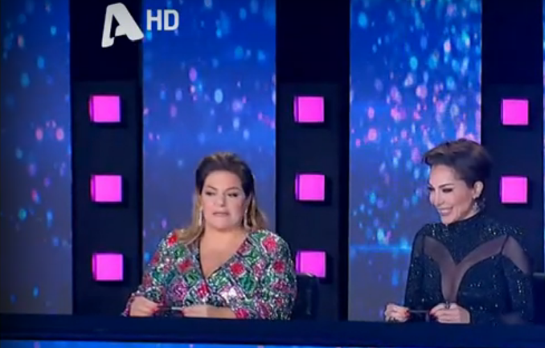 J2US: Η Βίκυ Σταυροπούλου… τρέλανε την Δέσποινα Βανδή για τη νέα της κόμμωση – News.gr