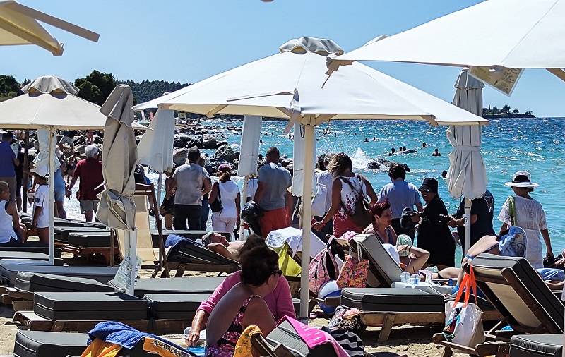 Πώς θα λειτουργούν τα beach bars και οι καντίνες στις παραλίες το ...