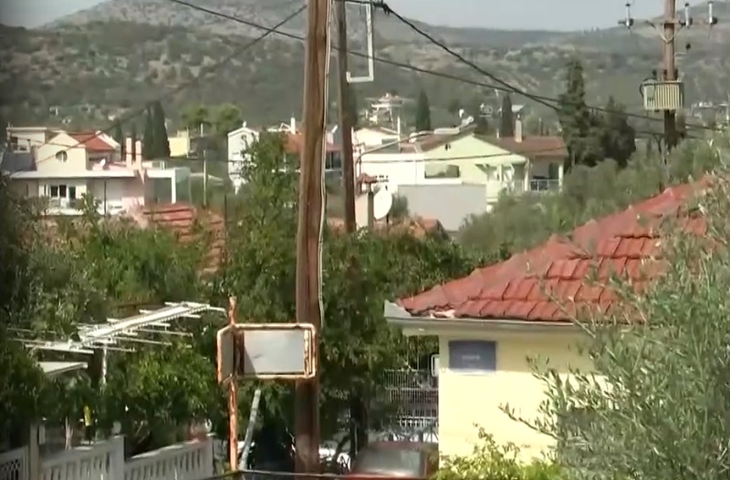 Ο 28χρονος που ξυλοκοπούσε τη σύζυγό του στο Βόλο είχε χτυπήσει και το ...