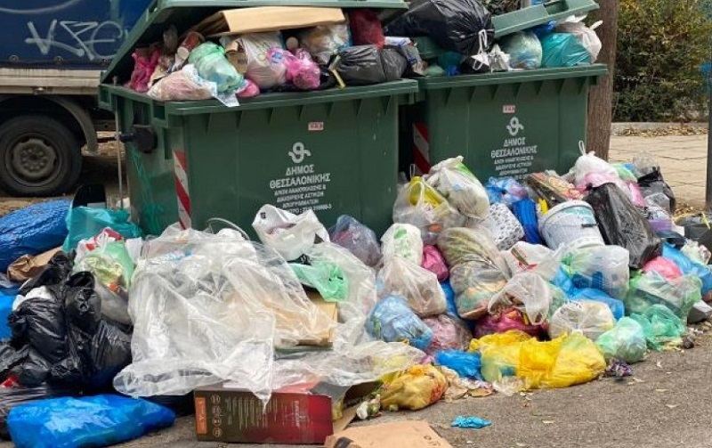 Εισαγγελική έρευνα για τα σκουπίδια σε δρόμους του κεντρικού δήμου ...