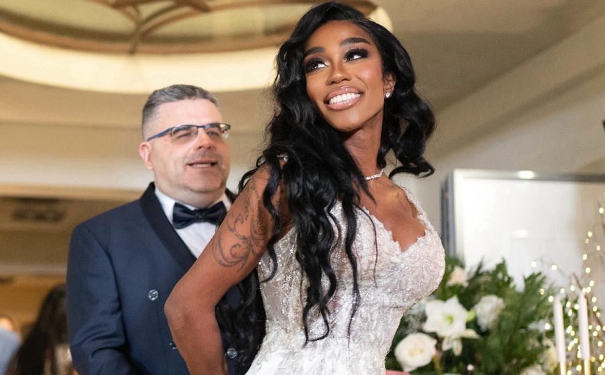 Ελίζαμπεθ Ελέτσι για την υπόθεση φοροδιαφυγής στον γάμο της: Είναι ...