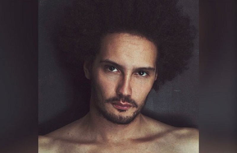 Γαλλία: Κάθειρξη 19 ετών ζητά ο εισαγγελέας για τον «βιαστή του Tinder ...