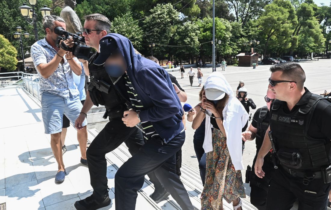 [News] Δολοφονία 64χρονου στην Αρκαδία: «Με έπιασε από τη μέση και είπε ...