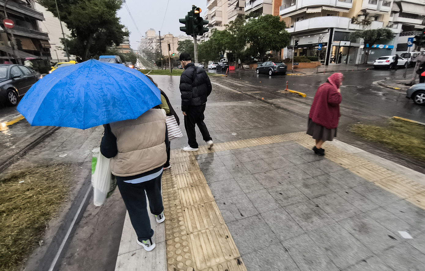 Έκτακτο δελτίο επιδείνωσης καιρού: Ισχυρές βροχές και καταιγίδες από ...