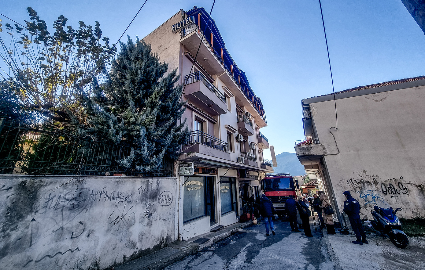 Τραγωδία στην Καλαμπάκα: «Ακούστηκε ένας δυνατός θόρυβος» λένε αυτόπτες ...