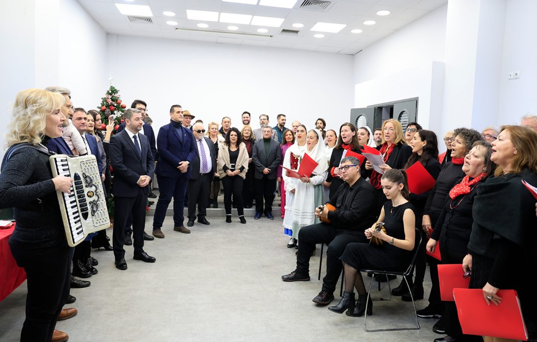 Ανδρουλάκης: Το 2026 να είναι χρονιά ευημερίας για όλο τον ελληνικό λαό ...