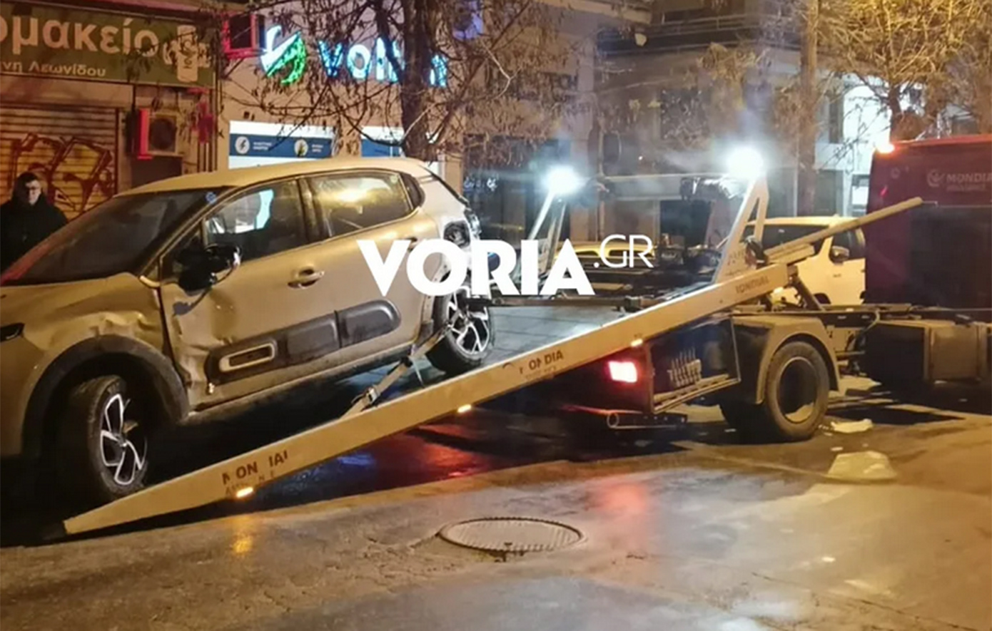 Στο αυτόφωρο για επικίνδυνη οδήγηση η 24χρονη που προσέκρουσε σε 15 ...