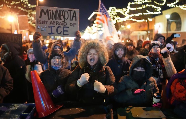 Νέες διαμαρτυρίες μετά τον θάνατο δεύτερου Αμερικανού στη Μινεάπολη από ...